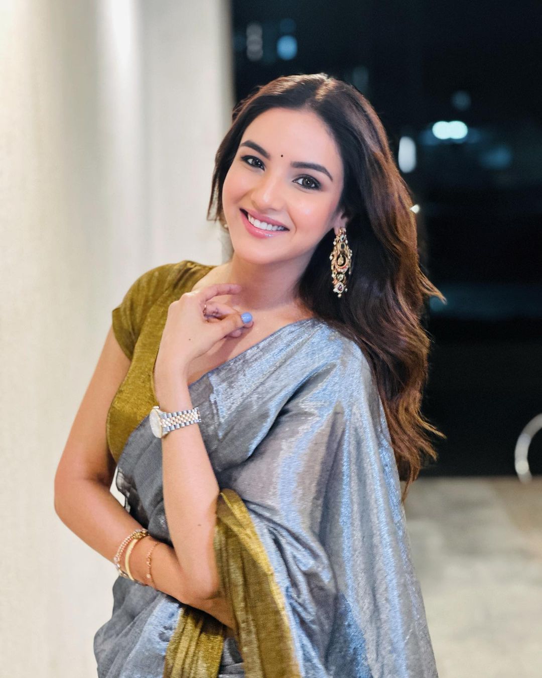 Jasmine Bhasin in Huts & Looms Sarees