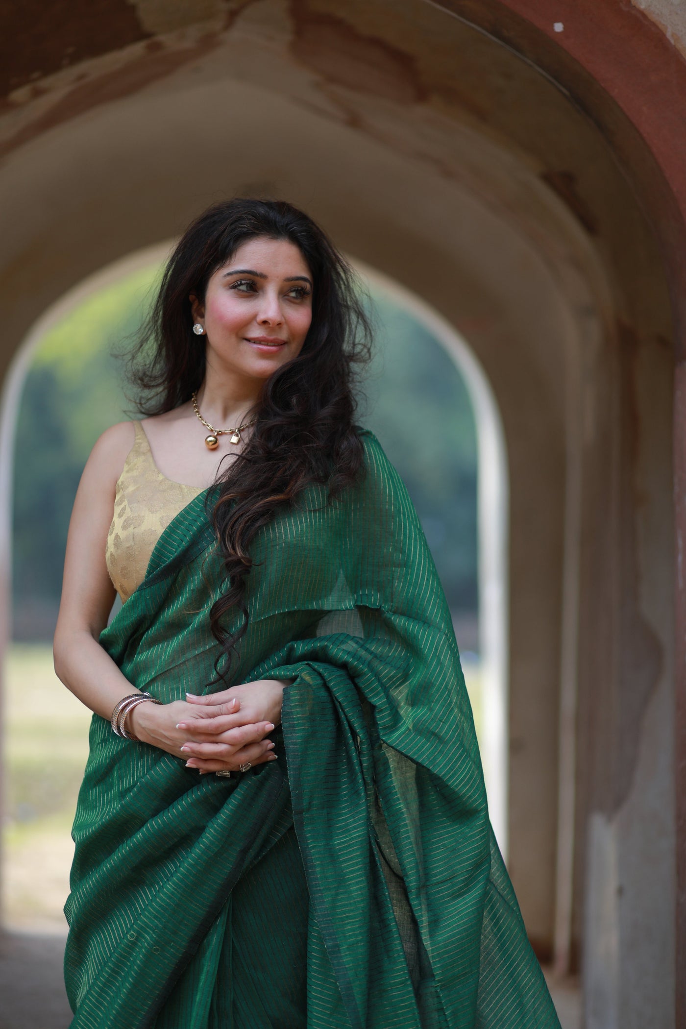 Jai Madan in Hara Rang Saree – Buy Green Handloom Cotton Saree | Huts ...