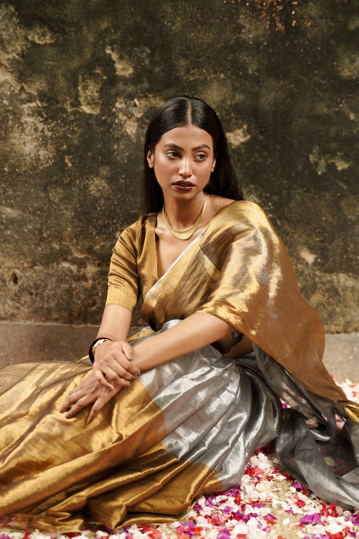 Buy Gold And Silver Handloom Tissue Saree Online | Chandi Aur Sona